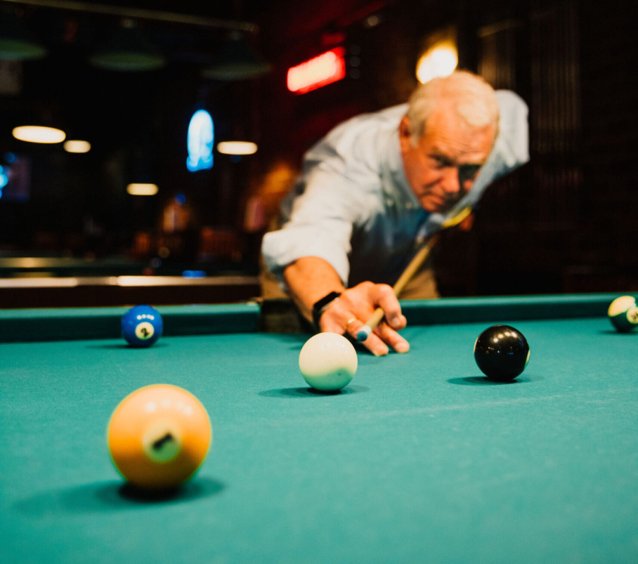 Beer and Pool - Billiards on Broadway